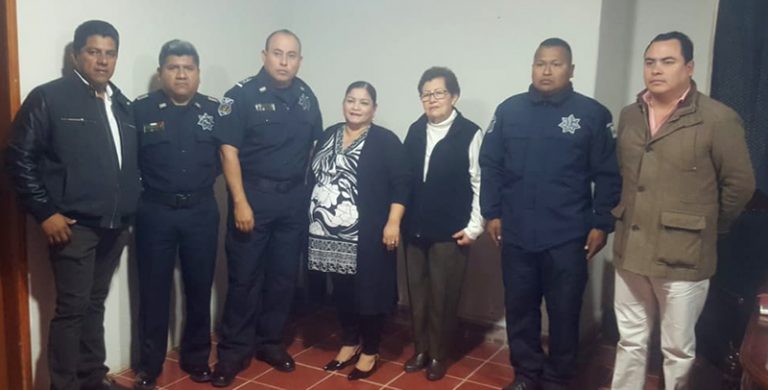 Alcaldesa de San Ciro nombra jefe policiaco a Edgar Quintero Badillo