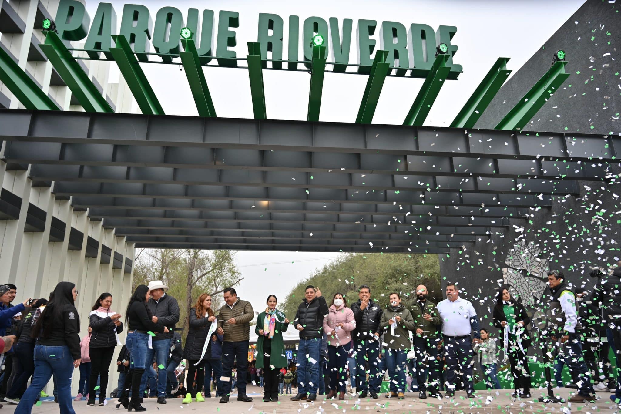 Gallardo inaugura en Rioverde el parque lineal más grande de México